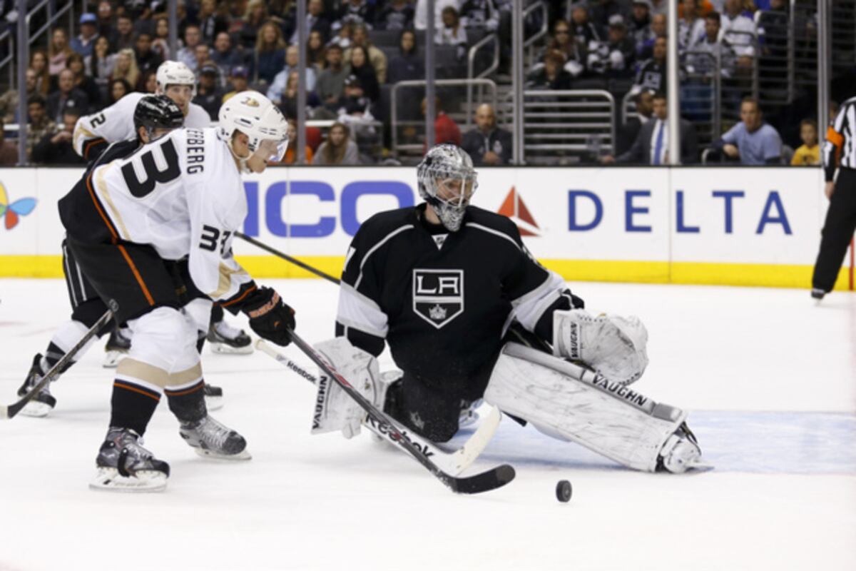 Los Angeles Kings vs. Anaheim Ducks Game 1: Keys for Each Team | News ...