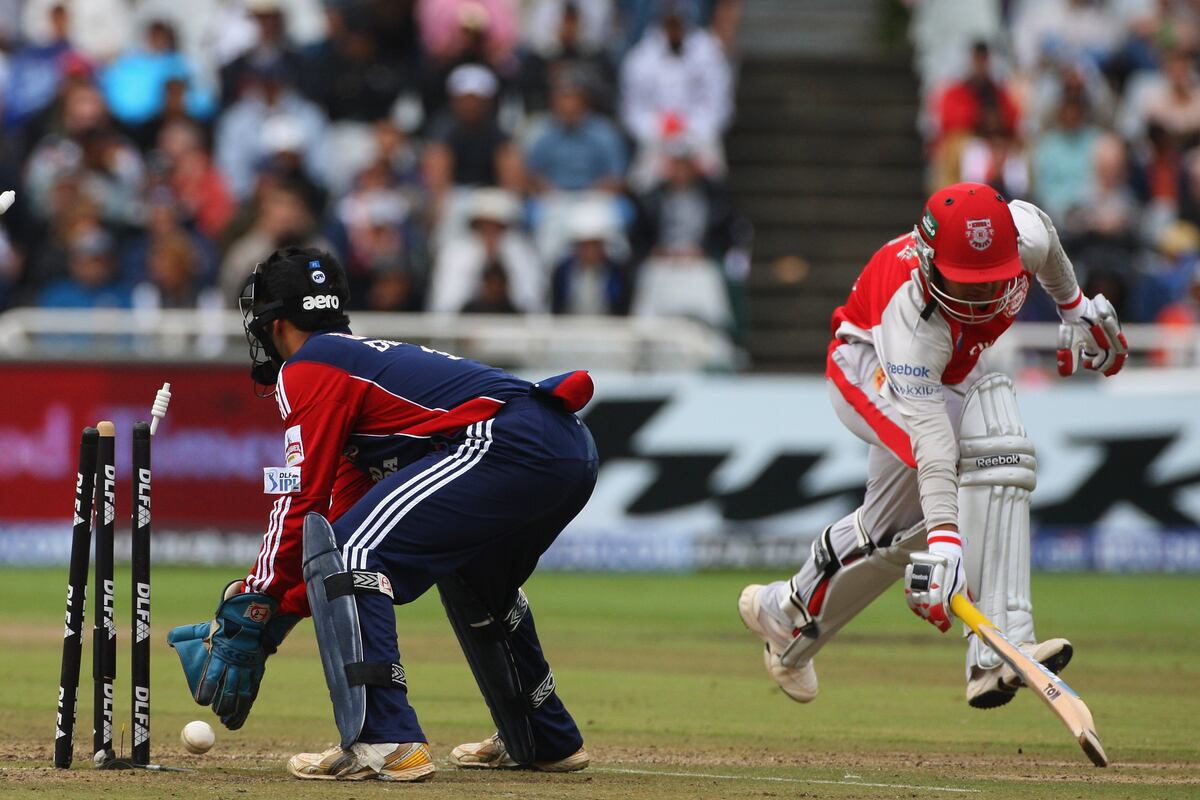 IPL: 10 Great Run Outs in the Tournament's History | News, Scores ...