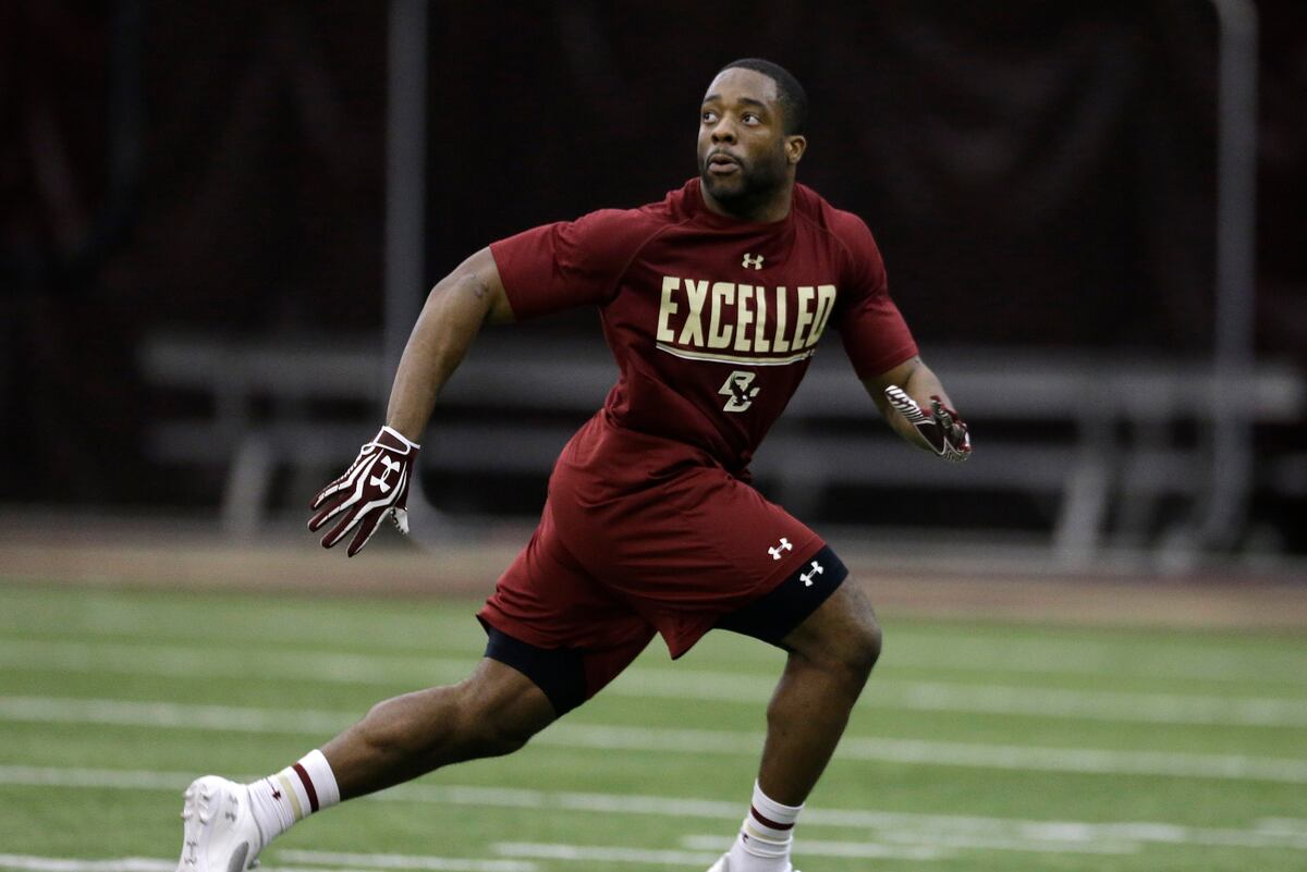 How Andre Williams Fits with the New York Giants | News, Scores ...