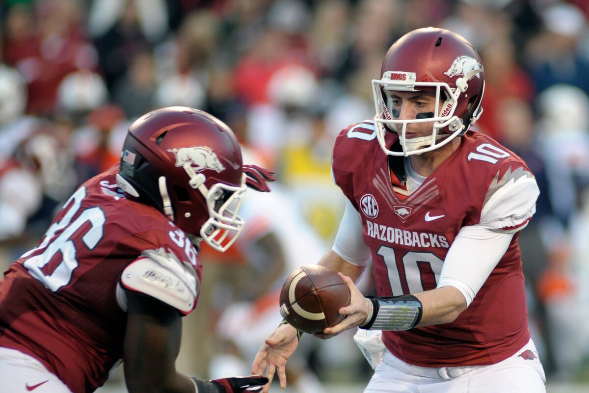 How Kiero Small Fits with the Seattle Seahawks | News, Scores ...