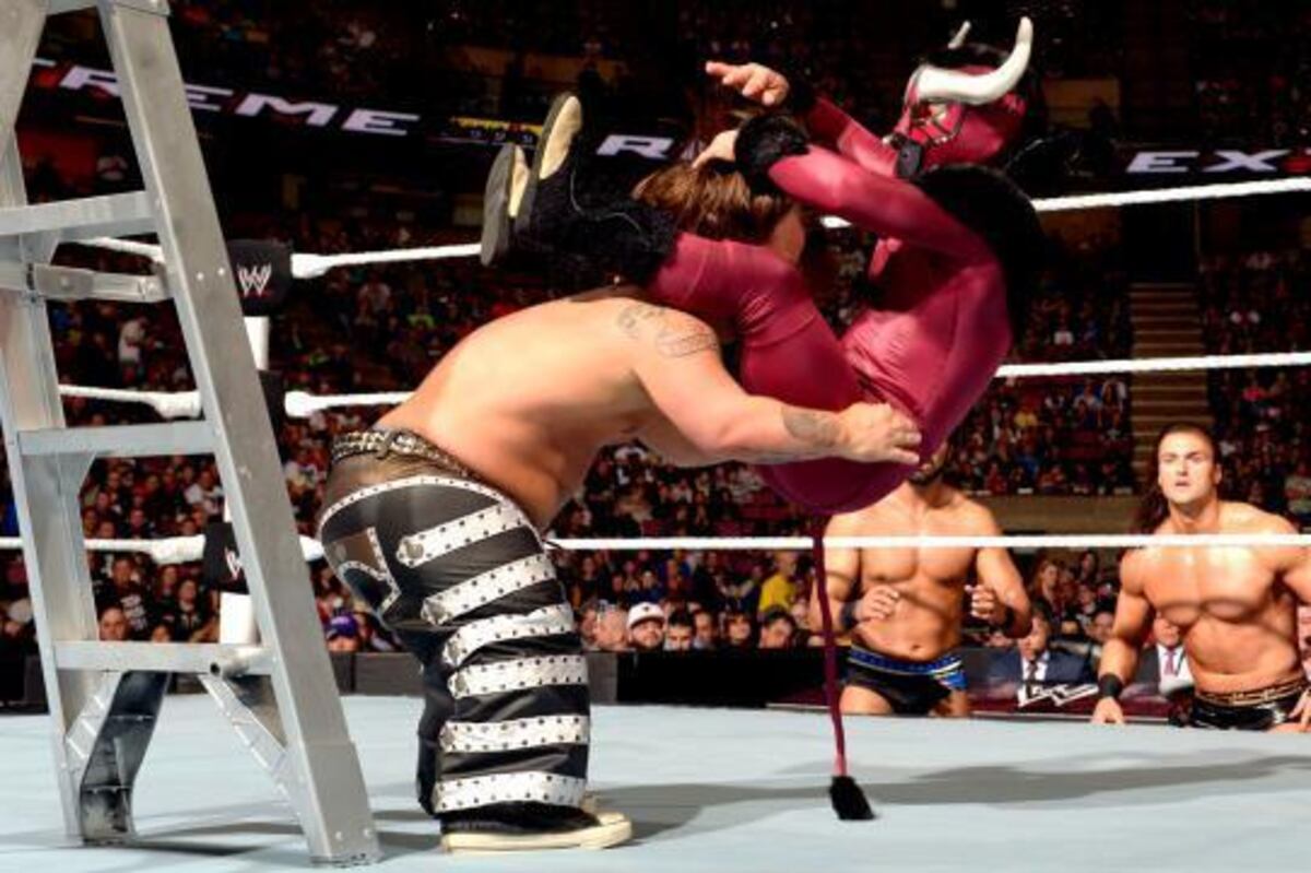 Hornswoggle vs. El Torito and the Top 5 Best Pre-Show Matches in WWE ...