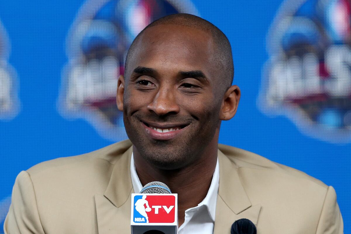 Will Kobe Bryant Win the PR War vs. Los Angeles Lakers? | News, Scores ...