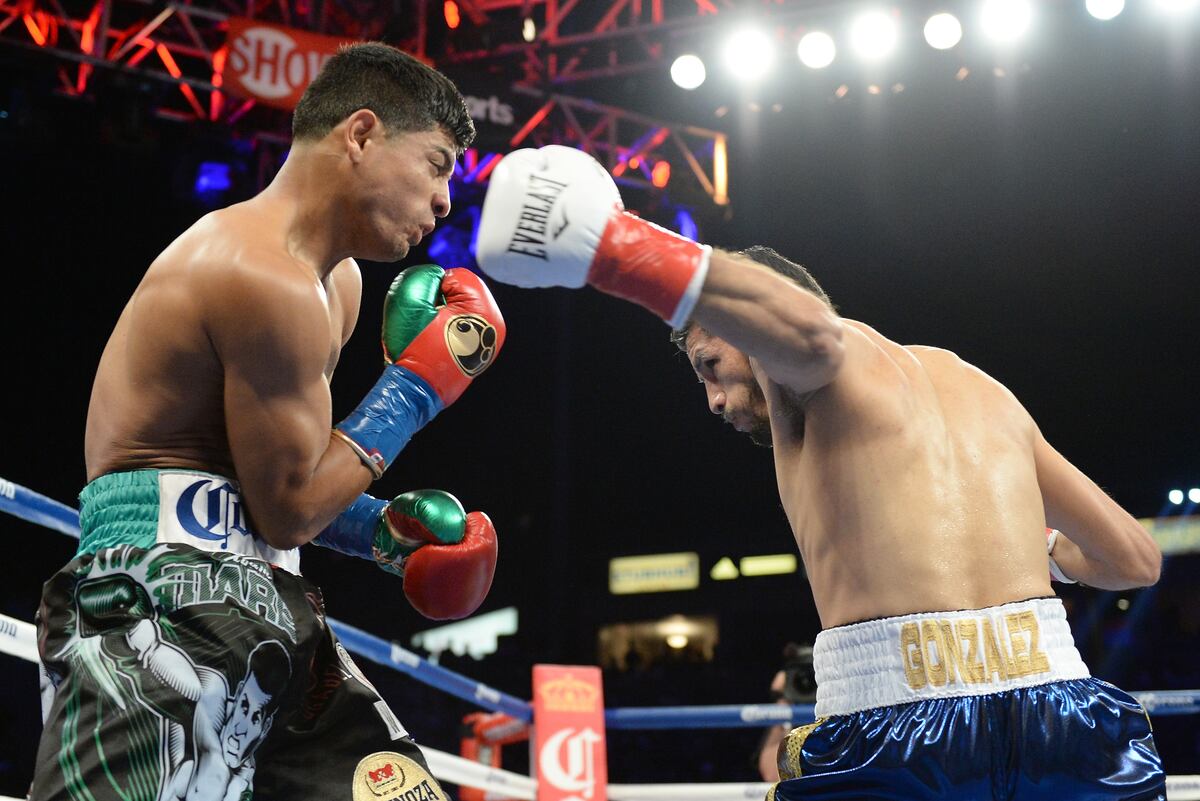 Jhonny Gonzalez vs. Clive Atwell: Preview and Prediction for ...