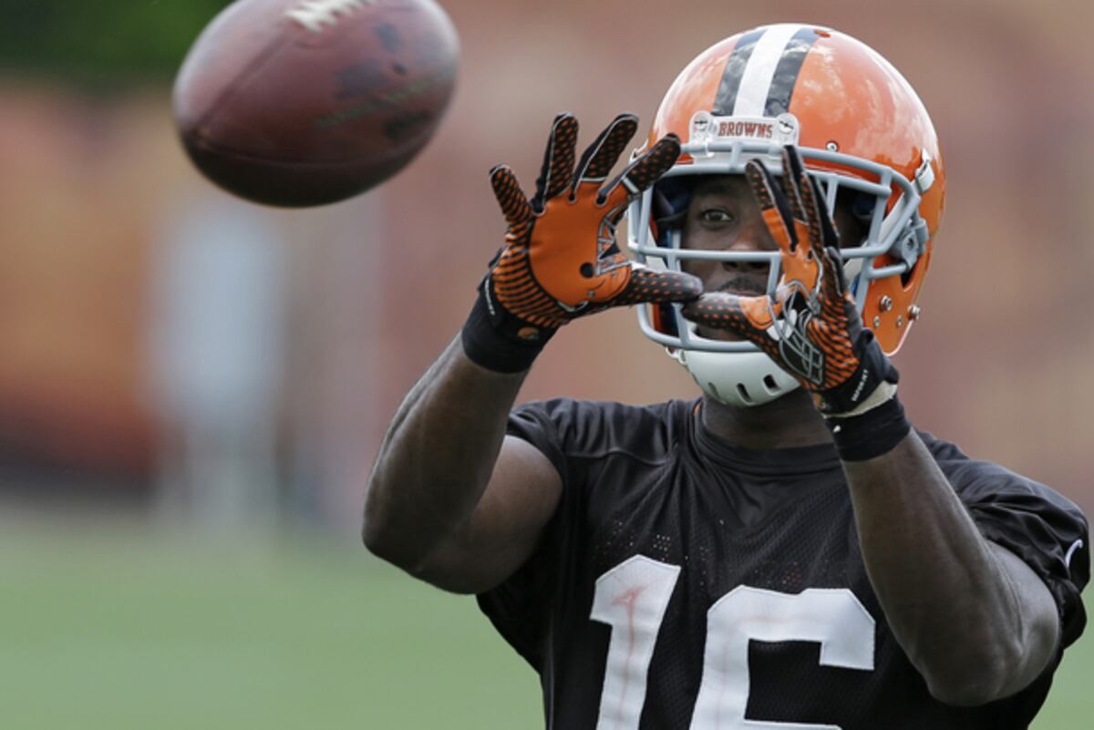 Andrew Hawkins Poised to Be a Star in Browns Offense | News, Scores ...