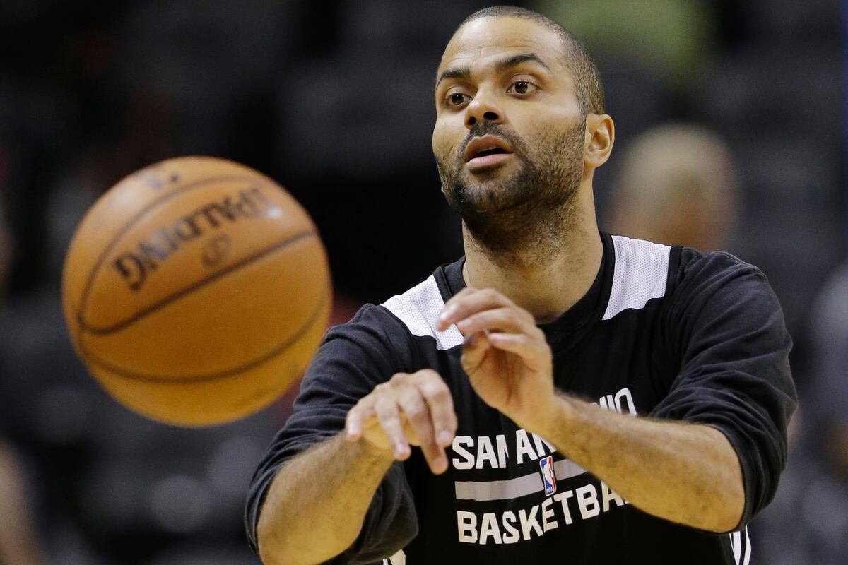 Spurs' Tony Parker Passes Michael Jordan for 8th on All-Time Playoff ...