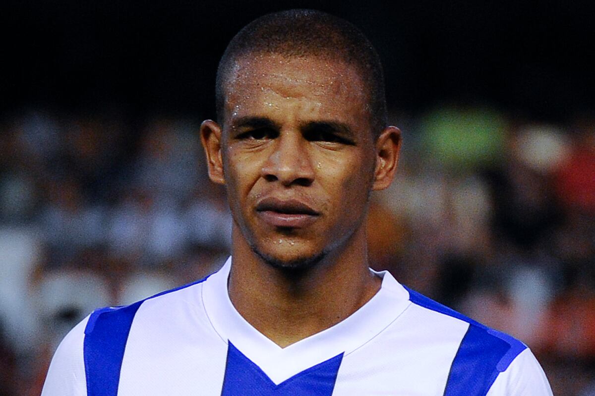 Manchester City Agree on Transfer Fee for Fernando: Latest Details and ...