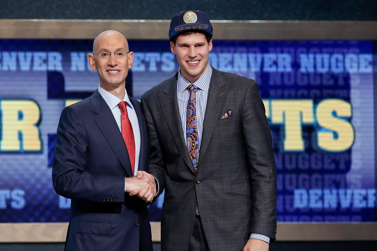 Twitter Reacts as Doug McDermott Reportedly Is Traded from Nuggets to ...