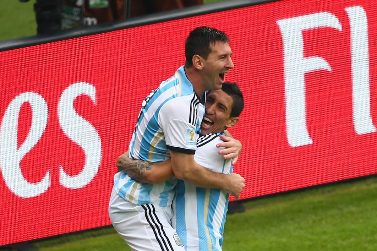 Twitter Reacts to Lionel Messi, Angel Di Maria's Performances vs ...