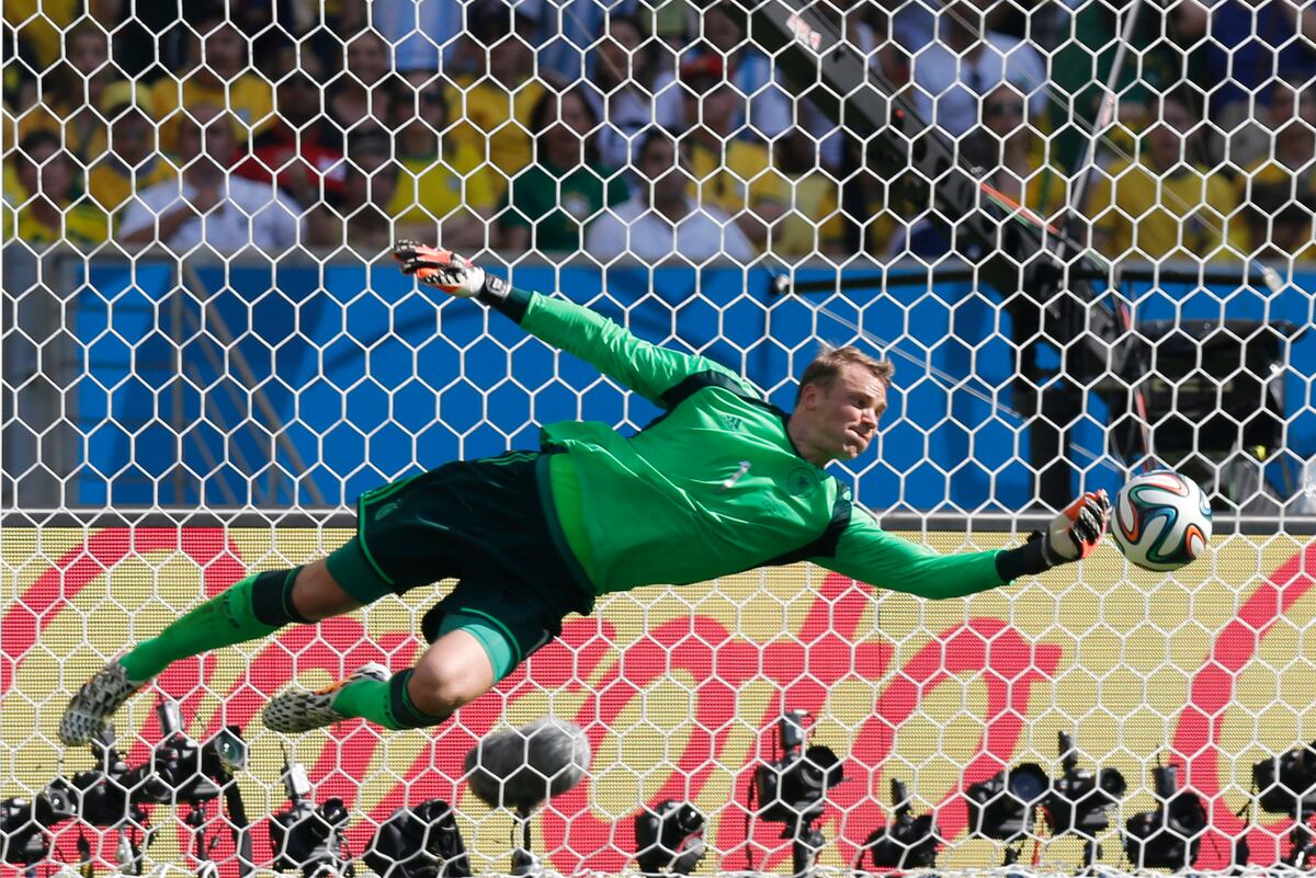 Why Manuel Neuer Is Natural Heir to Philipp Lahm as Bayern and Germany ...