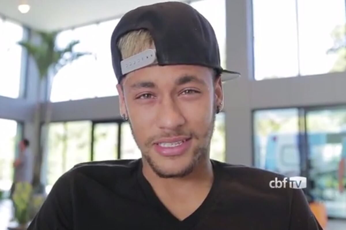 Neymars Message For Brazil Interview Leaves Tv Presenter Audience In
