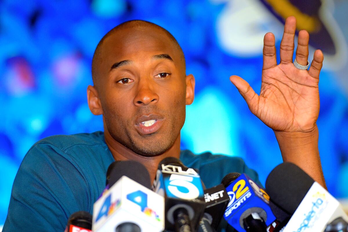 Kobe Bryant Talks Carmelo Anthony, Byron Scott, More During Kobe ...