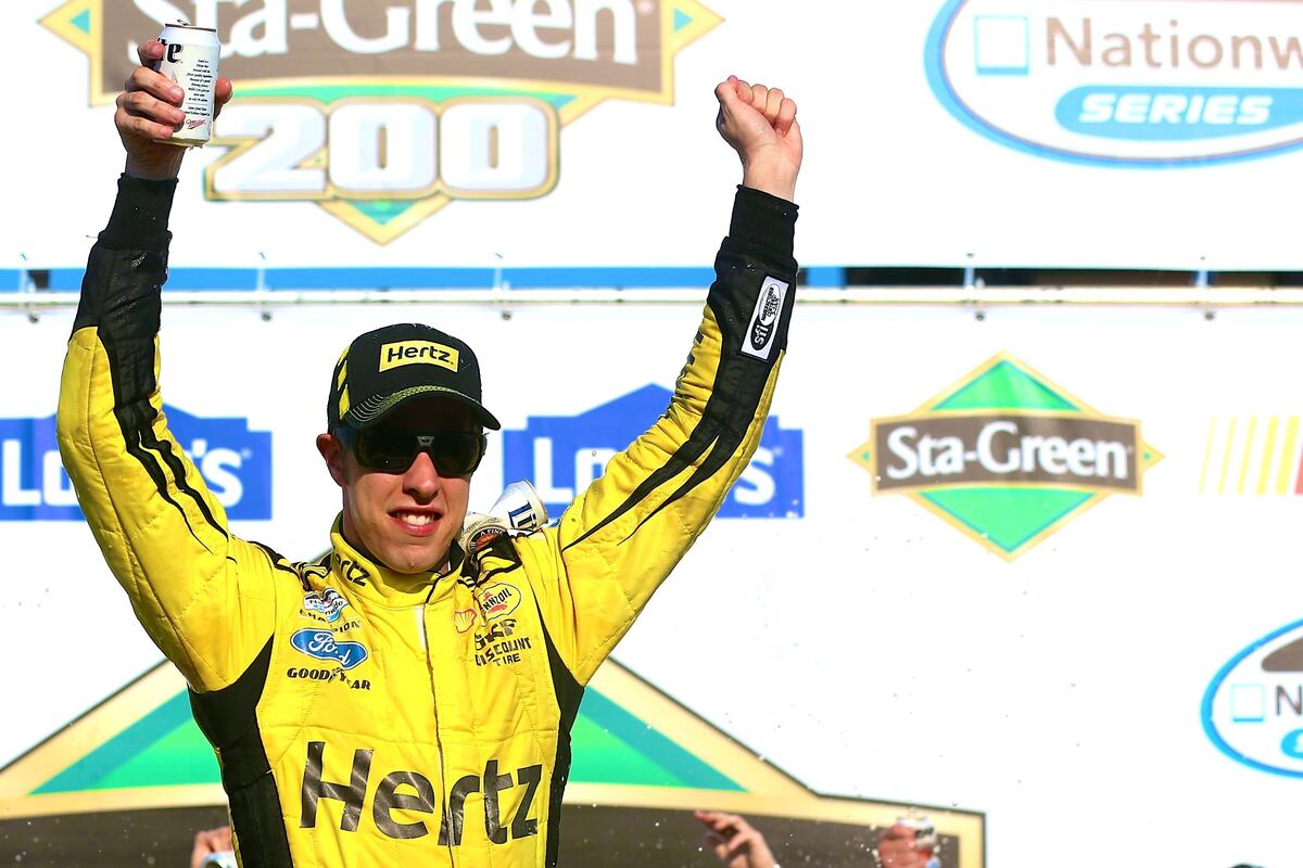 NASCAR Nationwide at New Hampshire 2014 Results: Winner, Standings and ...
