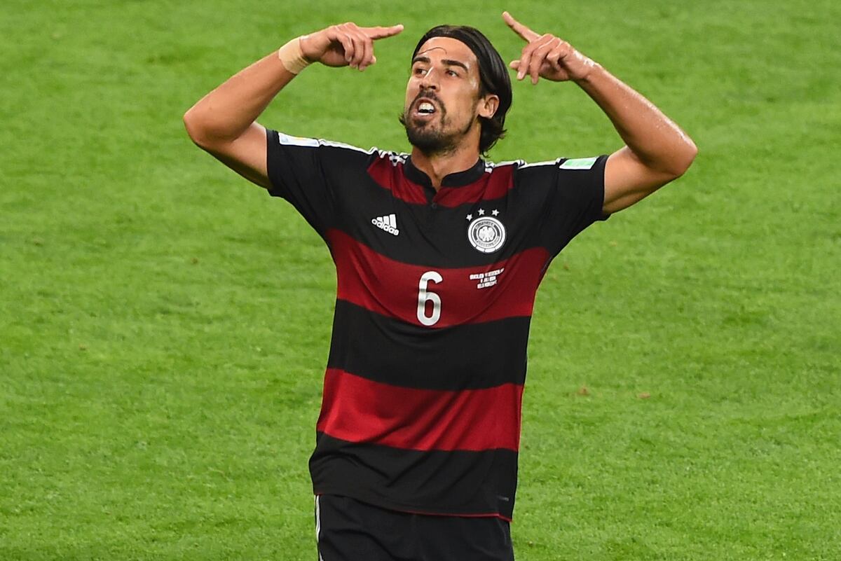 Arsenal Transfer News: Sami Khedira Urged to Join Gunners by Lukas ...