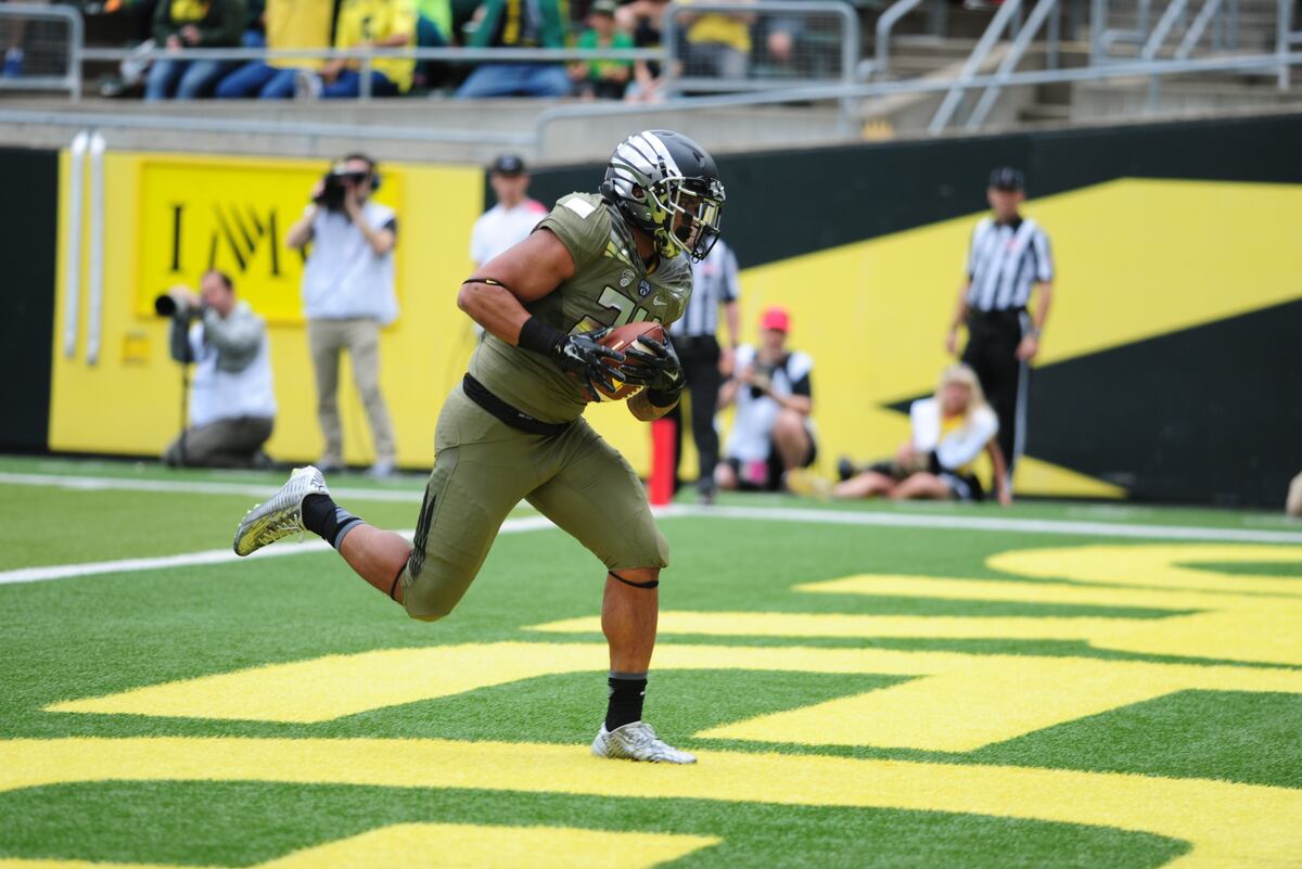 Oregon Football: Previewing 5 Biggest Position Battles Heading into ...
