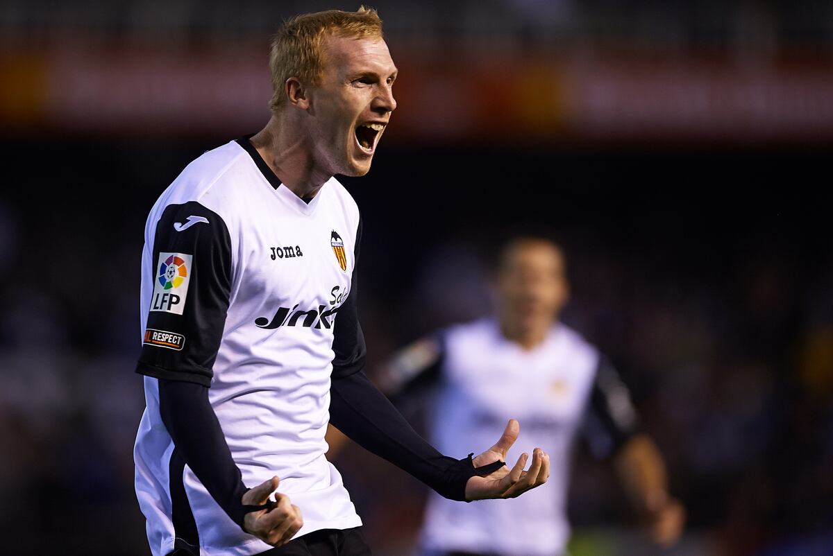 Jeremy Mathieu to Barcelona: Latest Transfer Details, Reaction and More ...