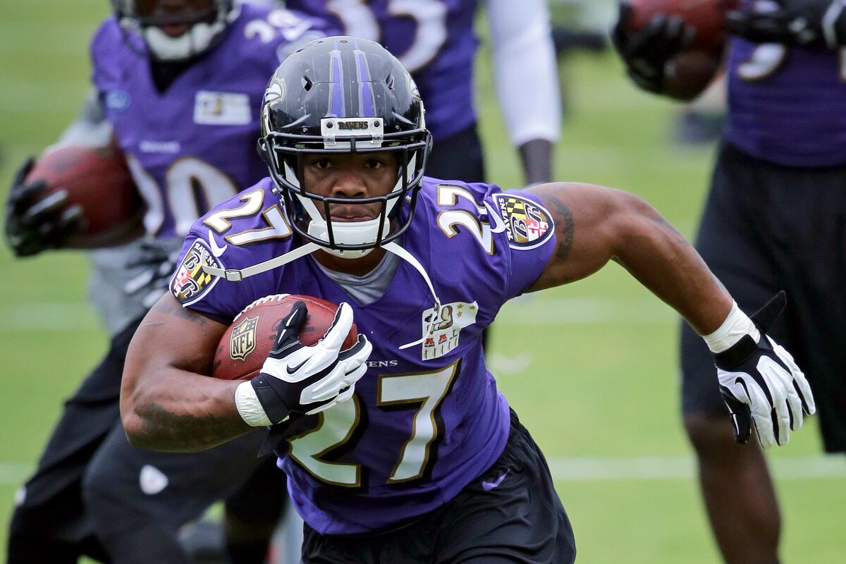 Fantasy Football 2014: What the Latest Injuries and Suspensions Mean ...