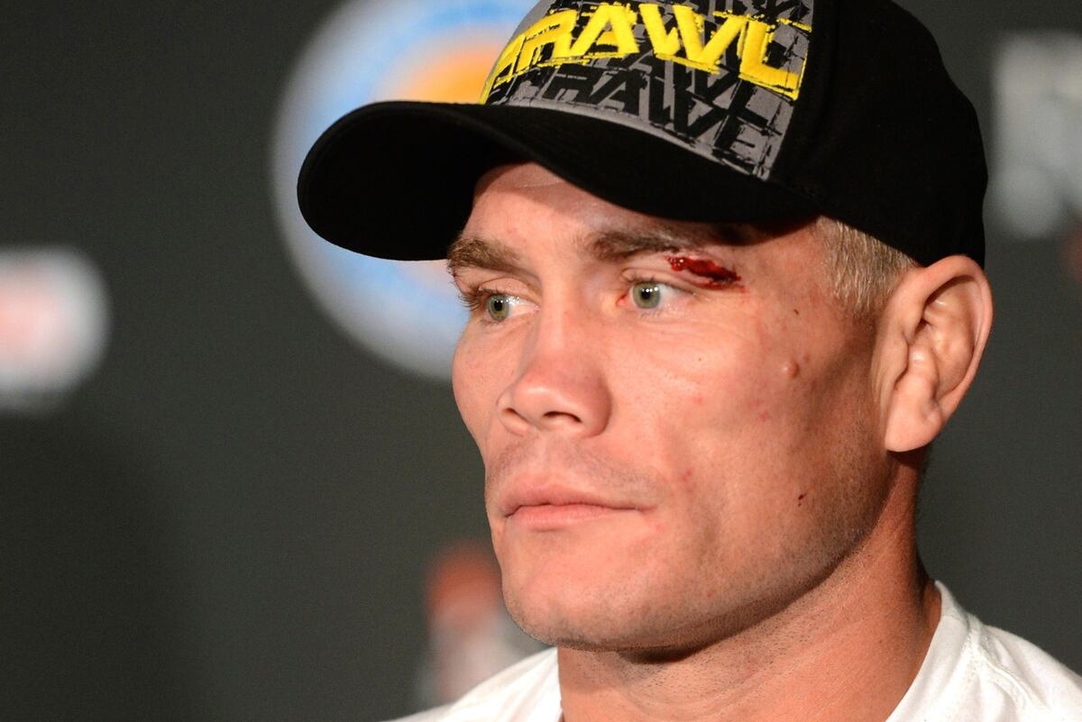 Joe Riggs Accidentally Shoots Himself, Out of Fight with Paulo Thiago ...