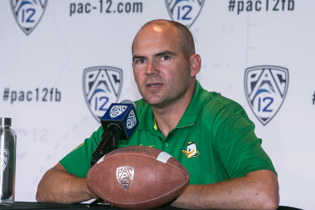 Every Pac 12 Football Team s Odds To Make College Football Playoff every-pac-12-football-team-s-odds-to-make-college-football-playoff