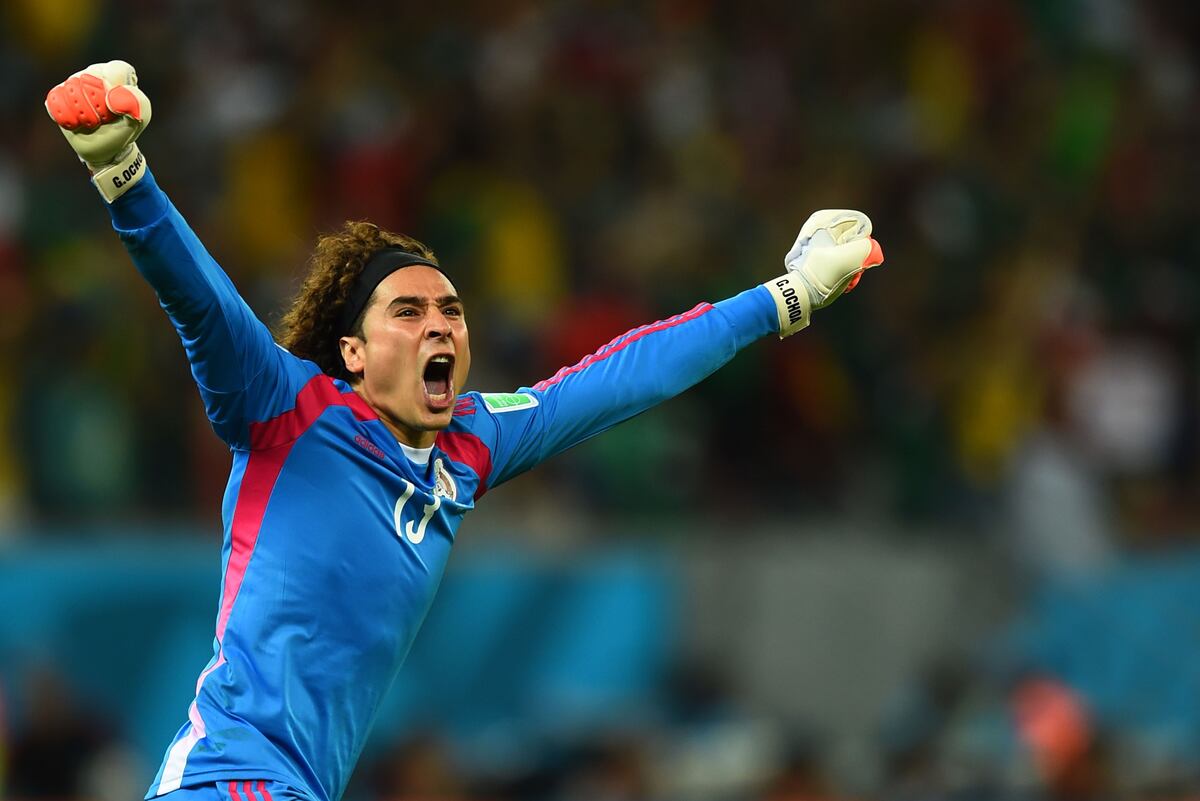 Guillermo Ochoa Transfer Rumours: Latest Speculation on Mexico ...