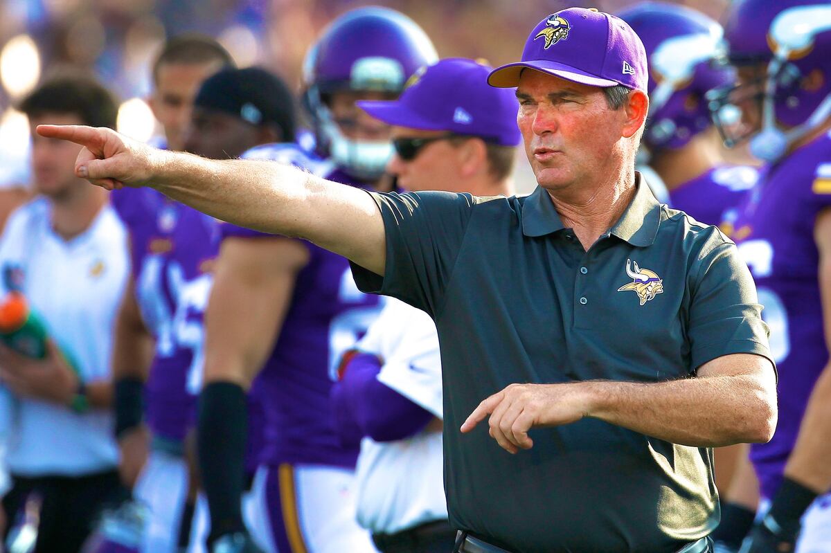 Mike Zimmer Era Begins With Impressive Preseason Opener for Matt Cassel ...