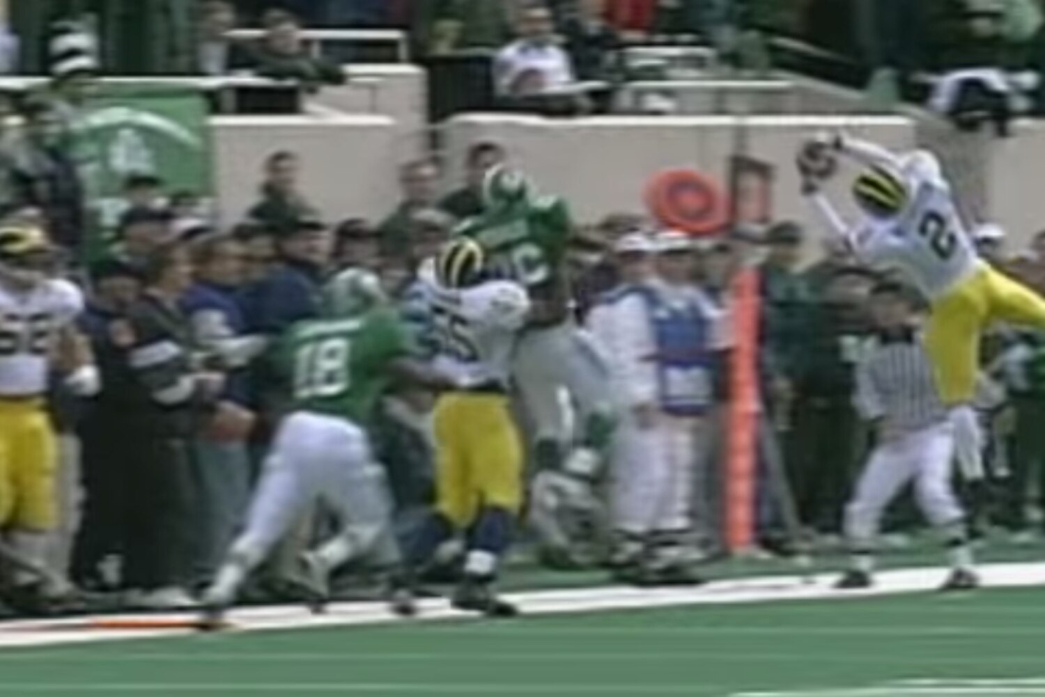 We Remember: Charles Woodson Snags 1-Handed Interception vs. Michigan ...