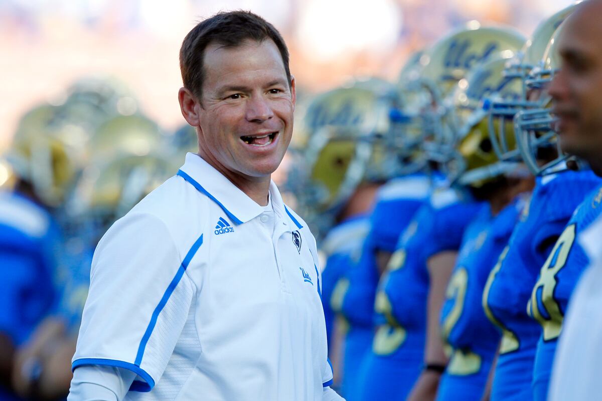 UCLA Football: Depth Chart Analysis, Complete 2014 Preview and ...