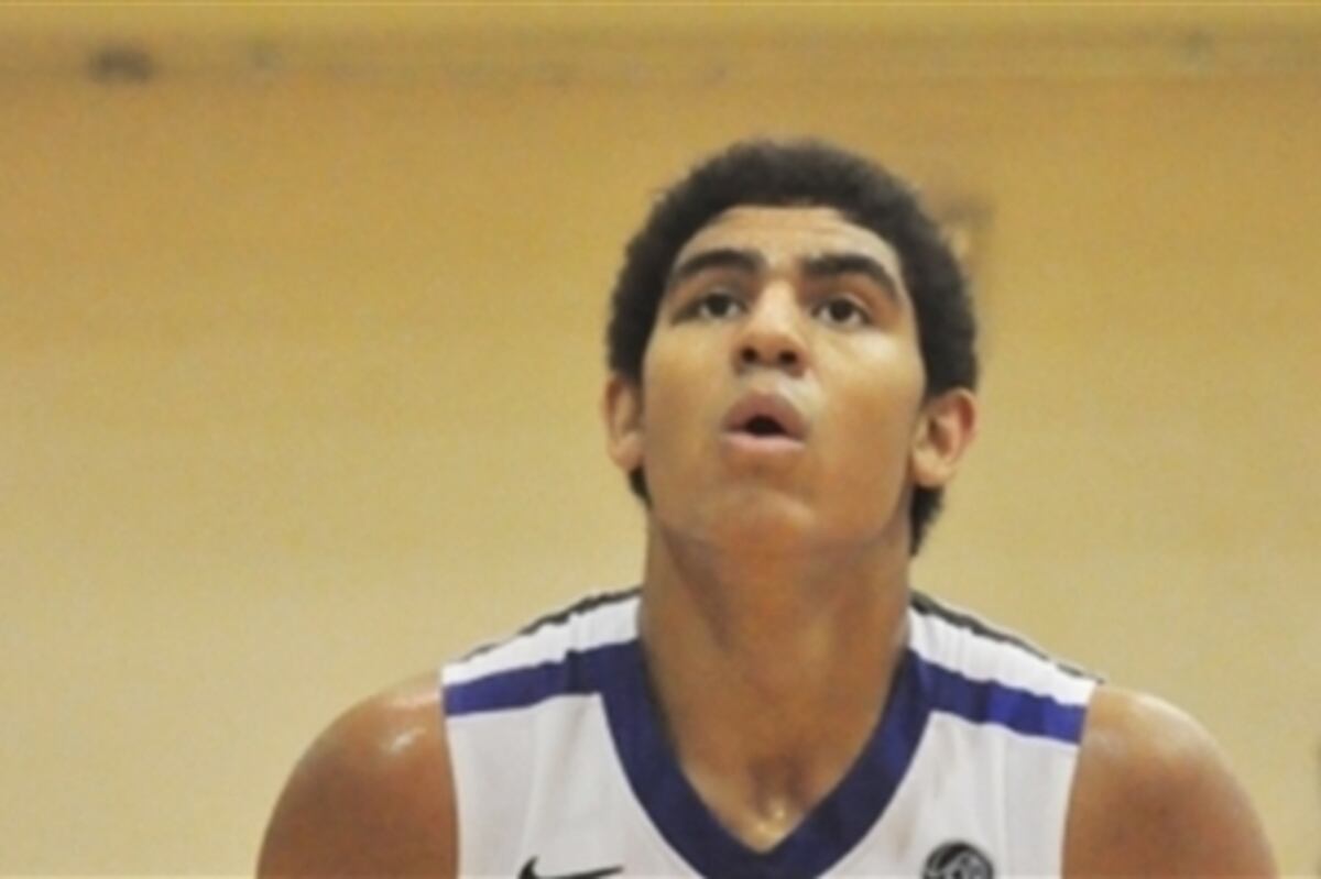Tyler Davis to Texas A&M: Aggies Land 4-Star Center Prospect | News ...