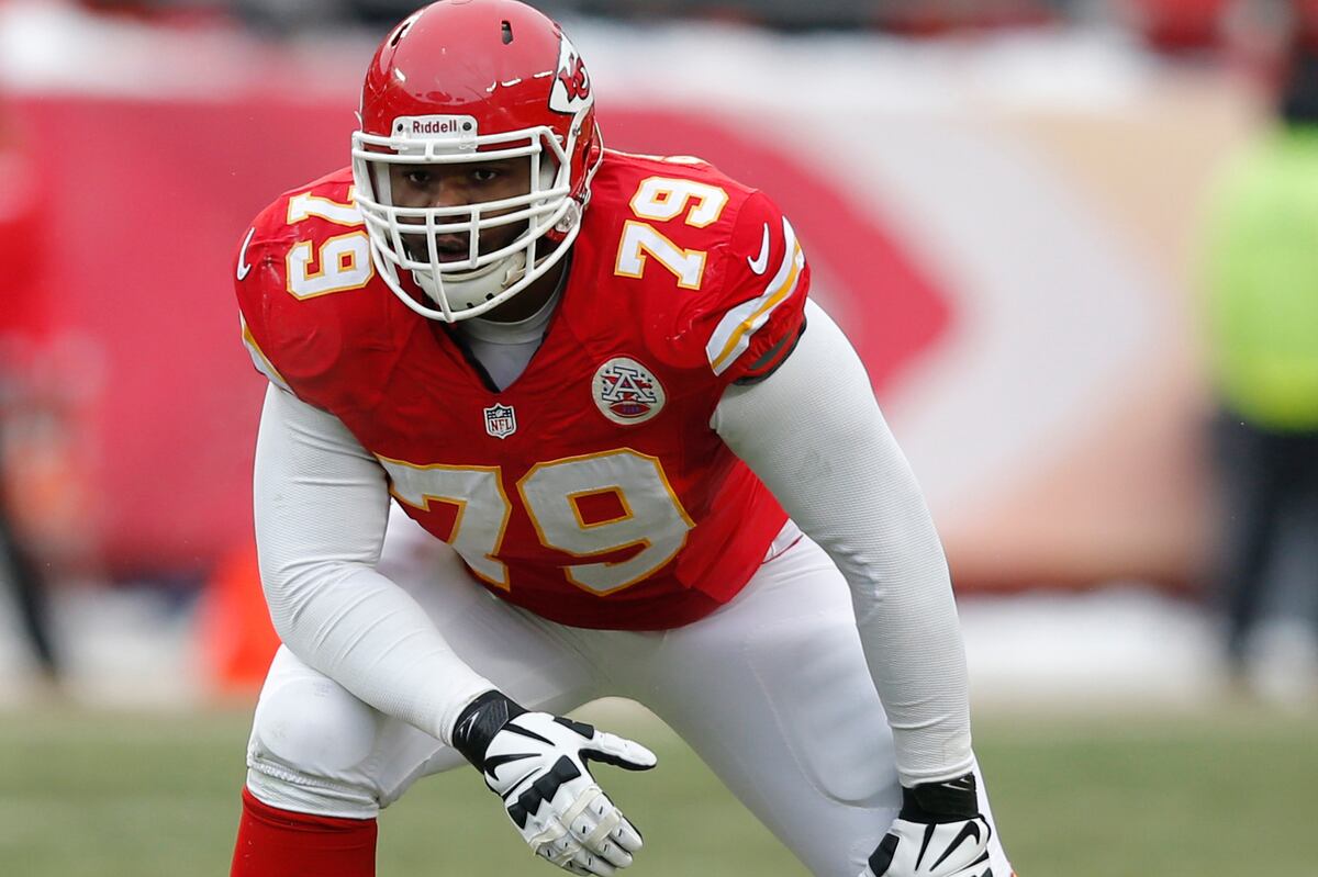 Kansas City Chiefs OL Donald Stephenson Suspended 4 Games by NFL | News ...