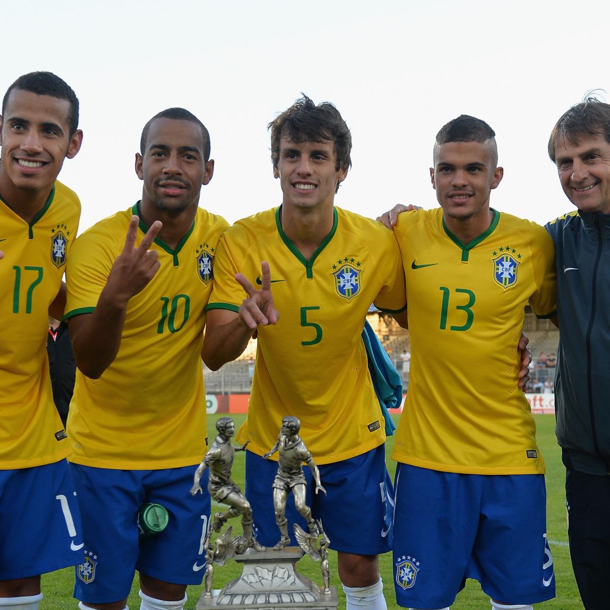 10 Young Brazil Players Poised to Break out in 2014/15 | News, Scores ...
