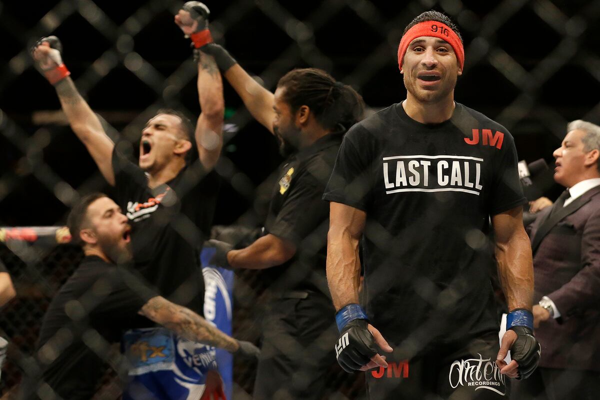 Danny Castillo vs. Tony Ferguson: What We Learned from Lightweight Tilt ...