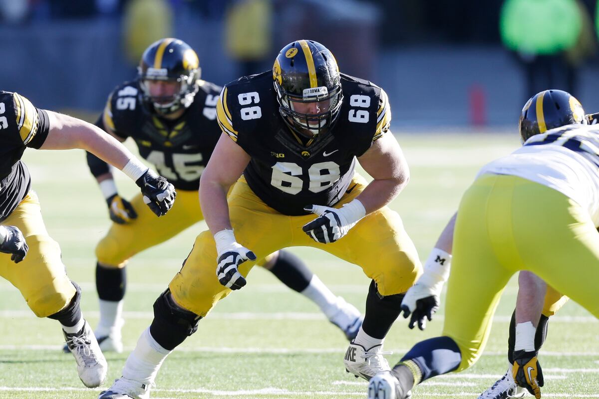Brandon Scherff Injury: Updates on Iowa Star's Leg and Return | News ...