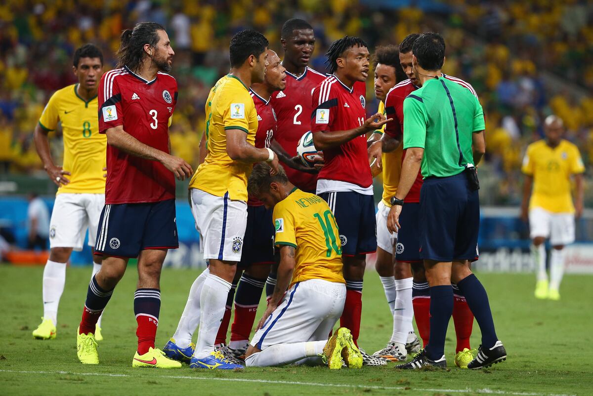 5 Biggest Blunders in World Football for Weekend of September 5-7 ...