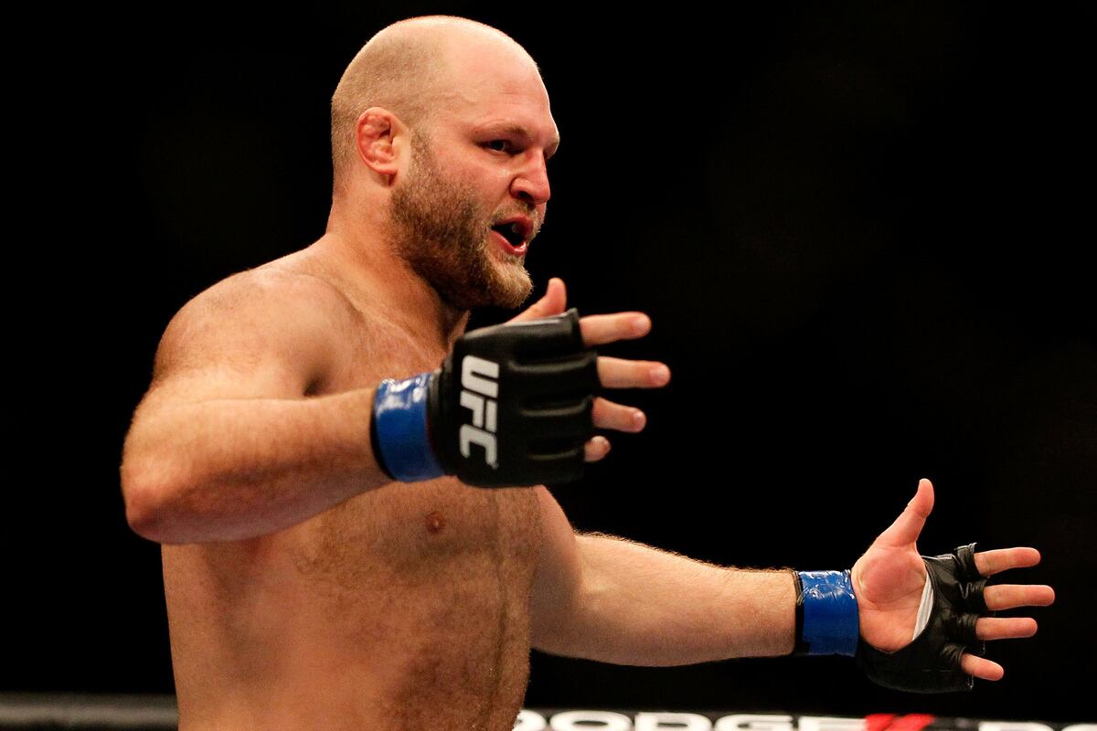 UFC Fight Night 50 Results: Ben Rothwell Slams 'Dirty' Alistair Overeem ...