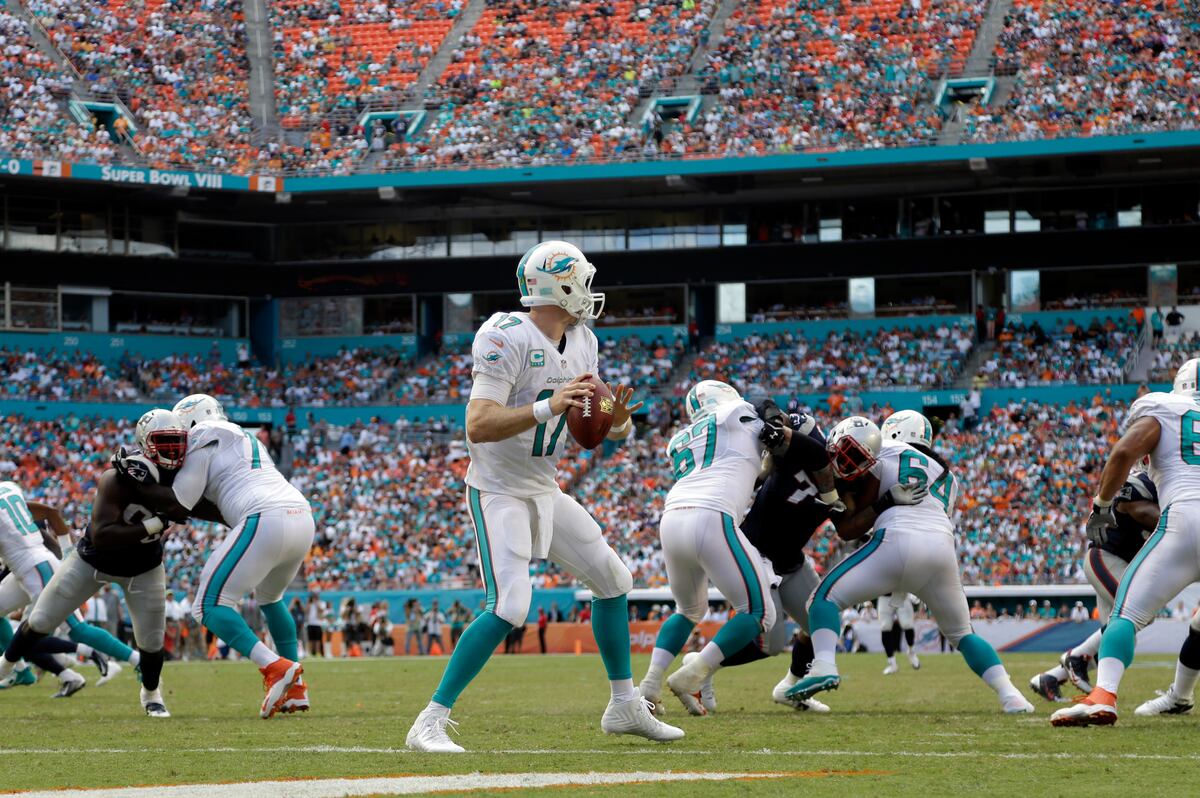Dolphins' Remade Offensive Line Key to Miami's Week 1 Victory | News ...
