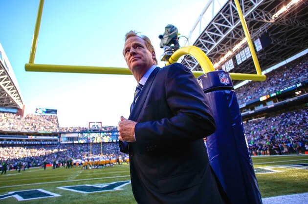 NFL Players React to Report That League Saw Video of Ray Rice Incident ...