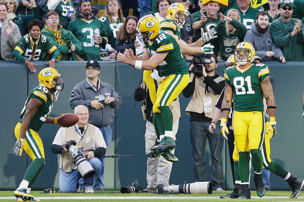 Jets vs. Packers: Score and Twitter Reaction from 2014 Regular Season ...