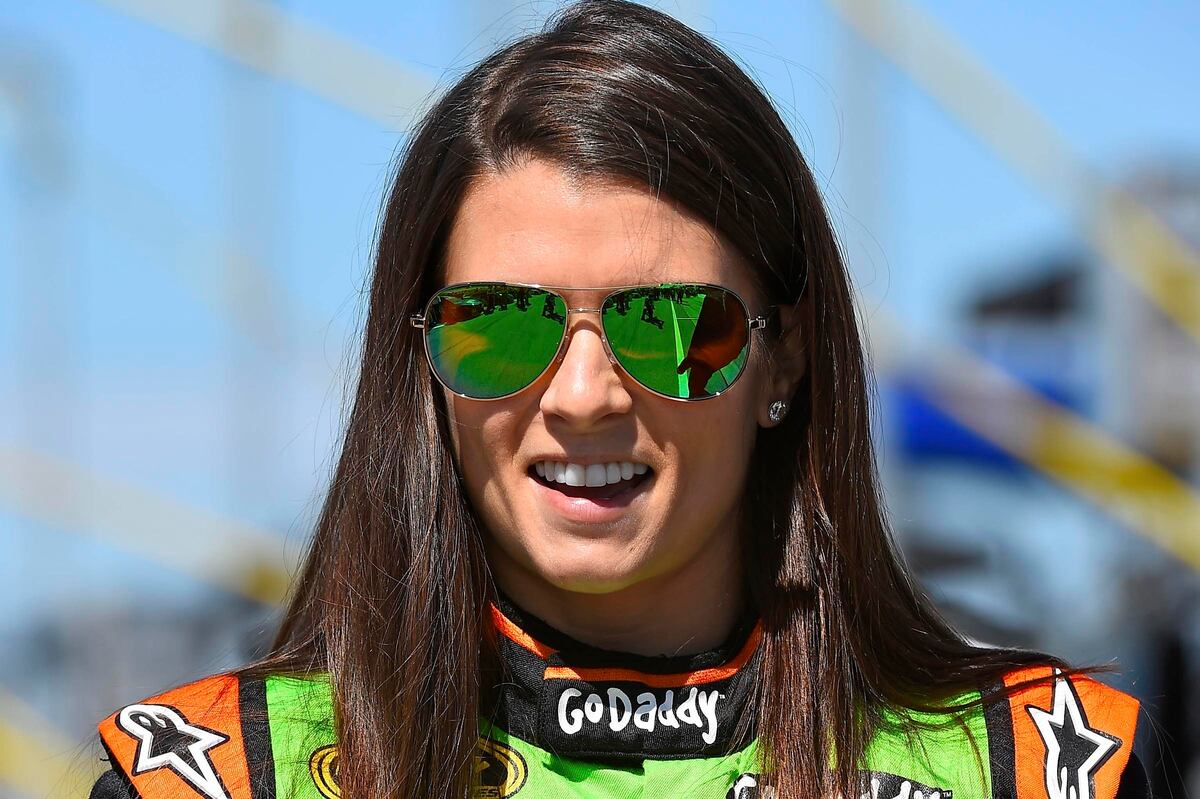 Danica Patrick: Latest News and 2014 Sprint Cup Standings Ahead of New ...