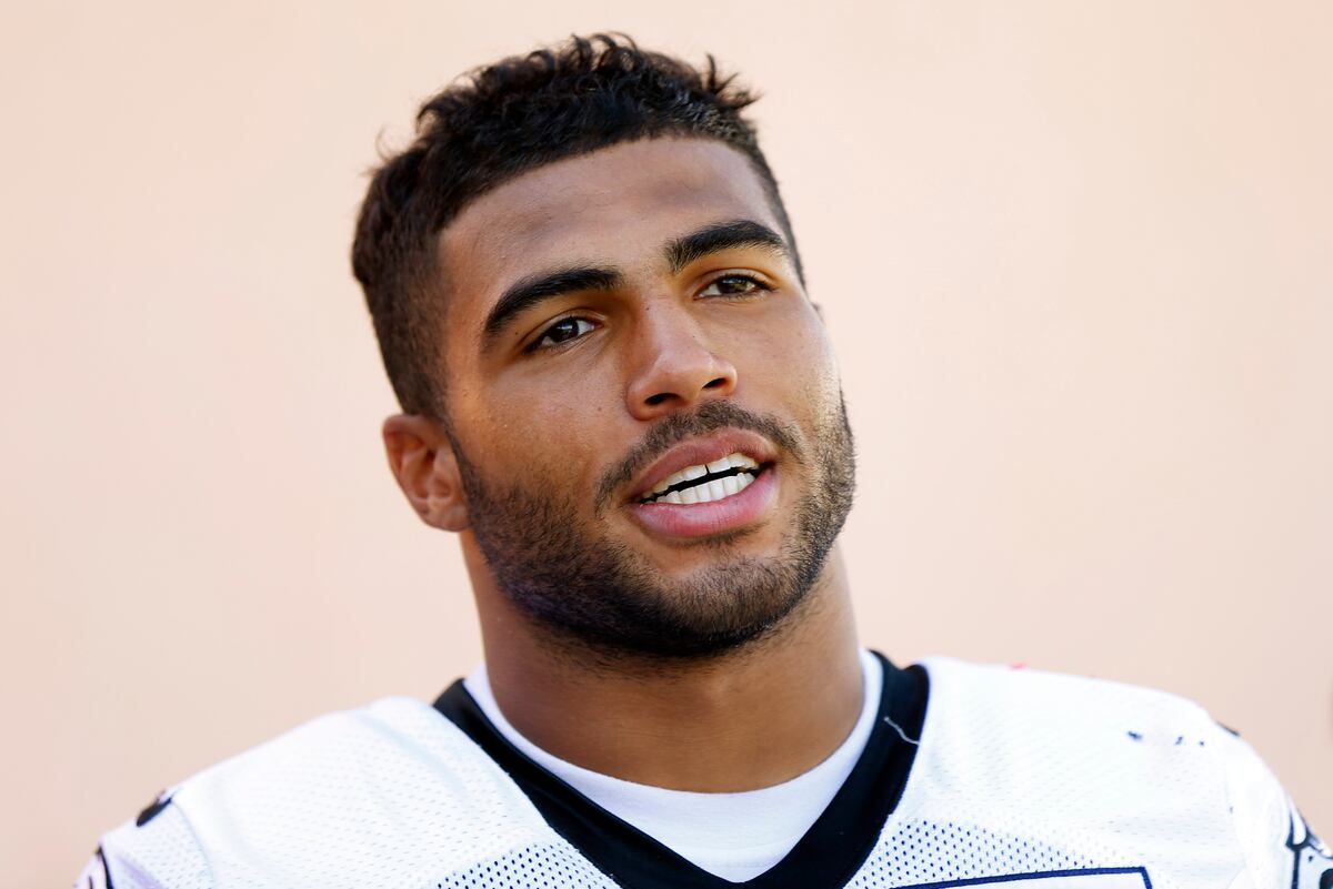 Mychal Kendricks Injury: Updates on Eagles LB's Calf and Return | News ...