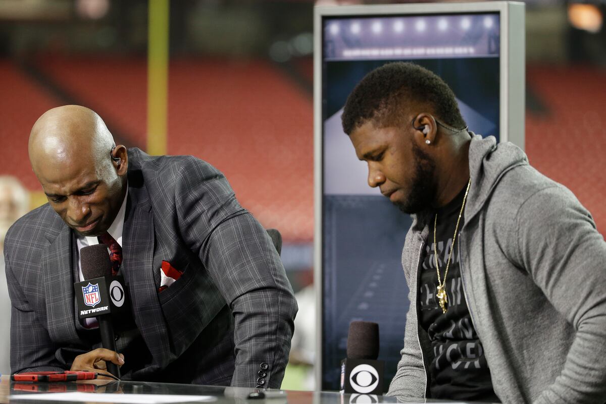 Falcons' Devin Hester Sets All-Time Record with 20 Career Return ...