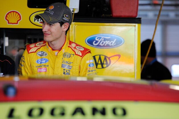 Joey Logano Shows That 2014 Sprint Cup Chase Will Be Won by Avoiding ...