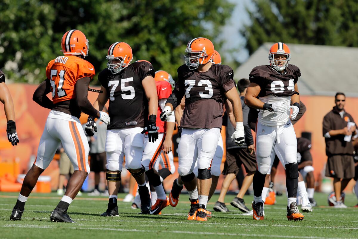 The Cleveland Browns' Offensive Line Is Moving Them in the Right ...