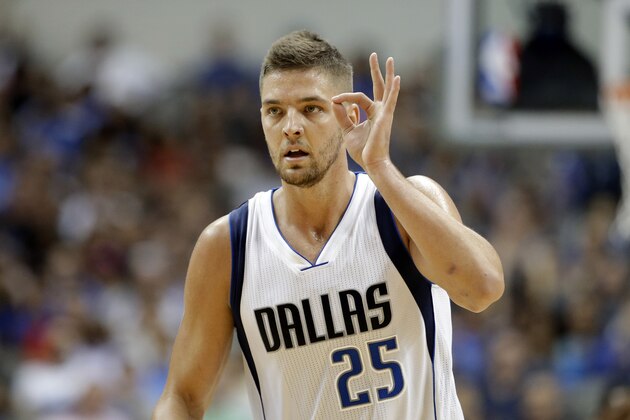 Chandler Parsons Saga Breathes New Life into Rockets-Mavericks Rivalry