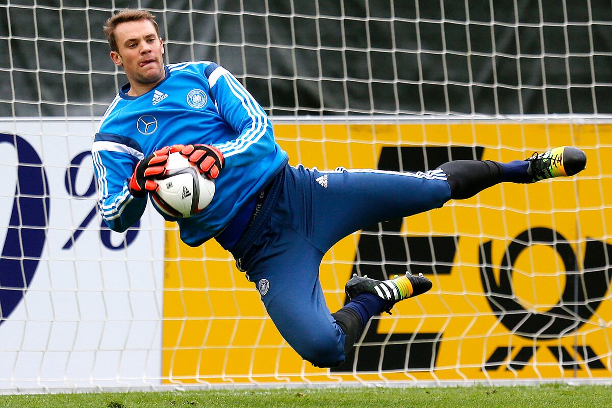 Manuel Neuer Is Already Germany's Captain as Injuries Sideline ...