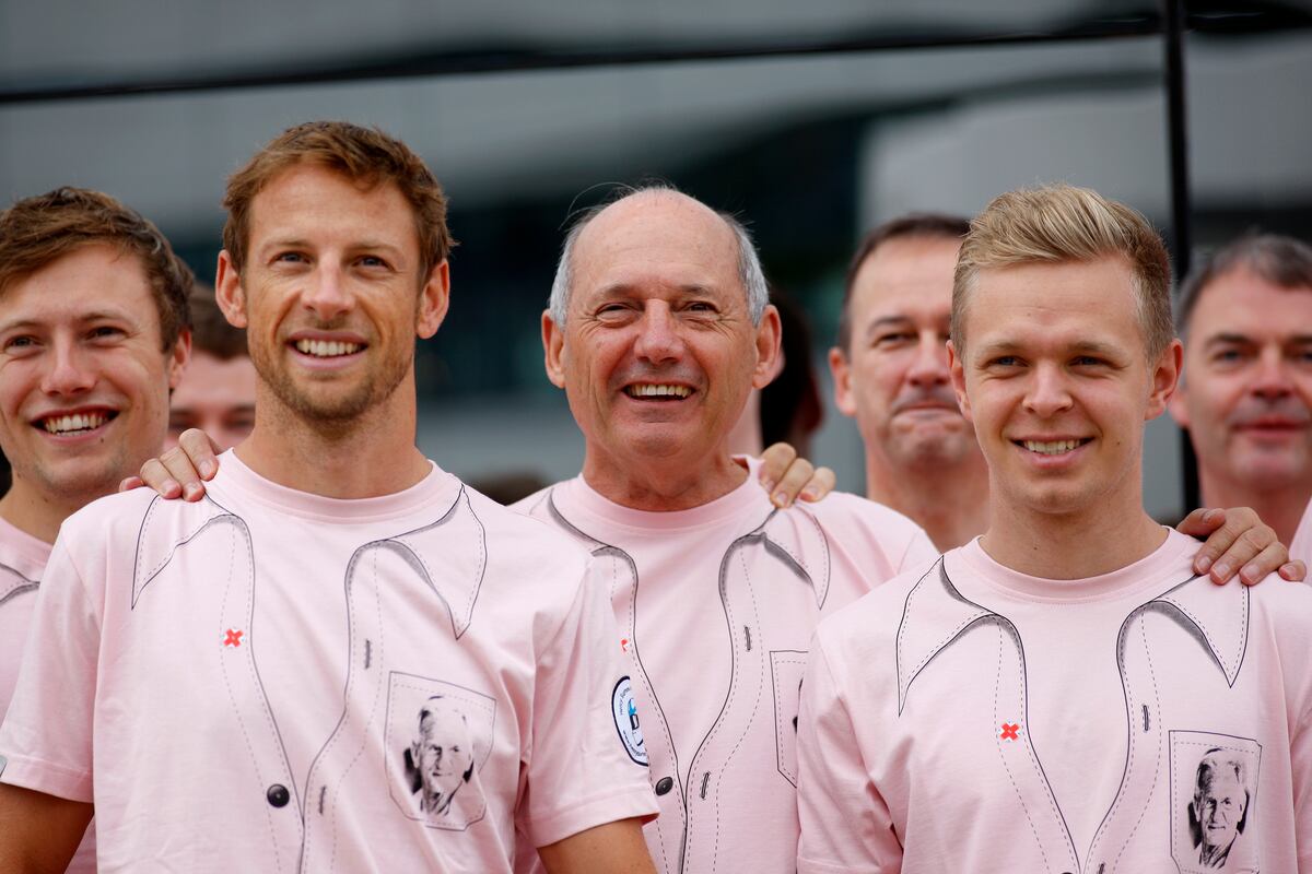 Should McLaren Keep Jenson Button or Kevin Magnussen for 2015 Formula 1 ...