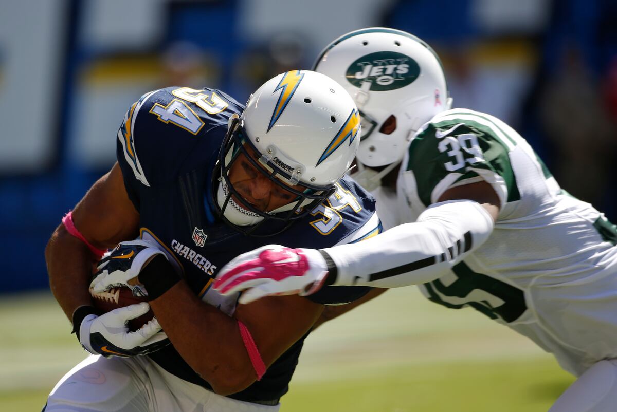 Donald Brown Injury: Updates on Chargers RB's Concussion and Return ...