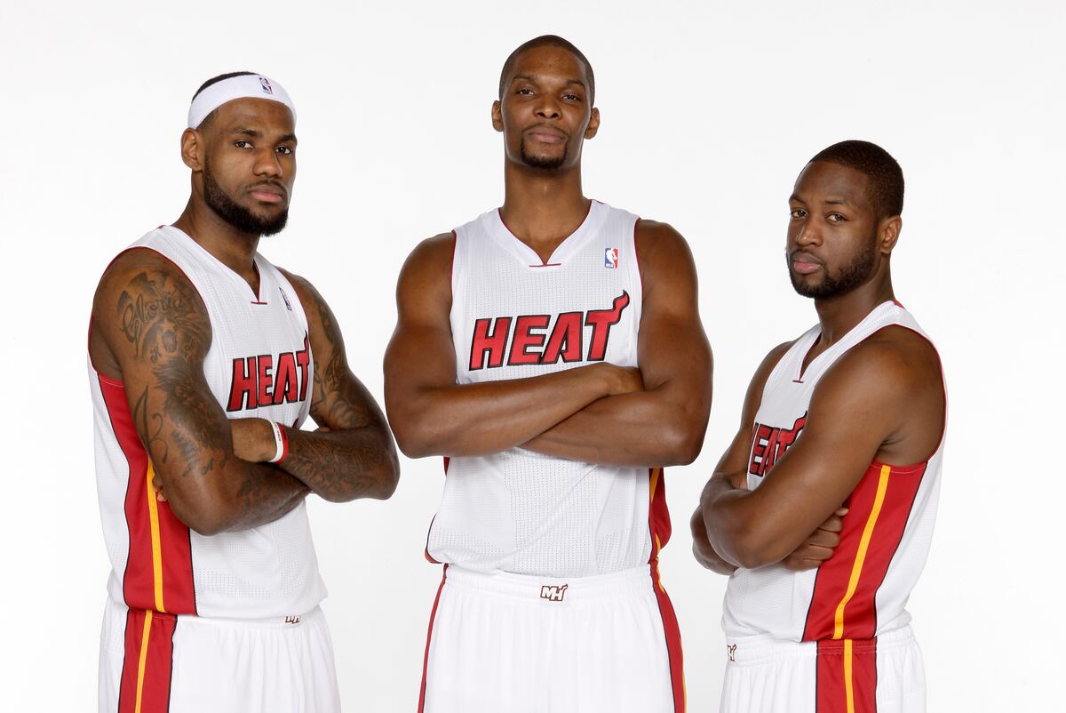 Ranking the Top 10 Most Overhyped Teams of All Time | News, Scores ...