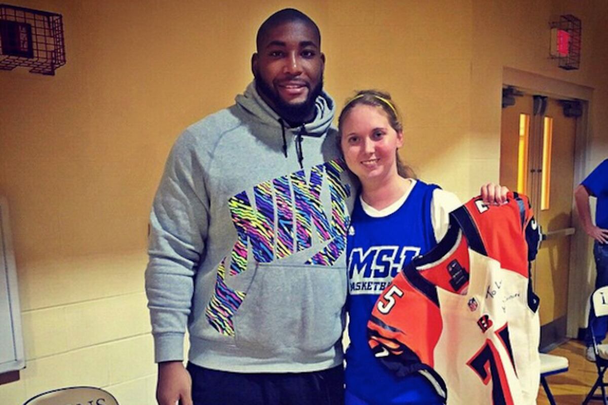 Bengals' Devon Still Meets College Basketball Player Battling Cancer ...
