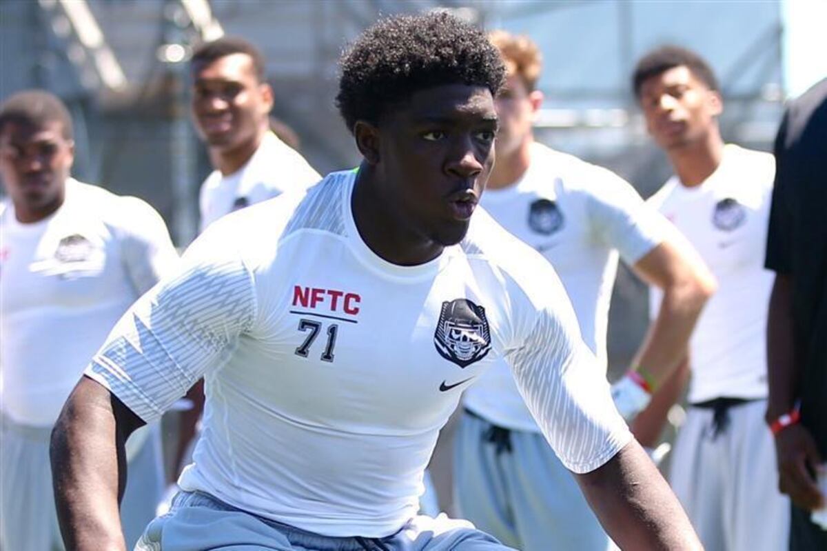 Stud LB Tevon Coney Picks Notre Dame, What Commitment Means for Irish ...