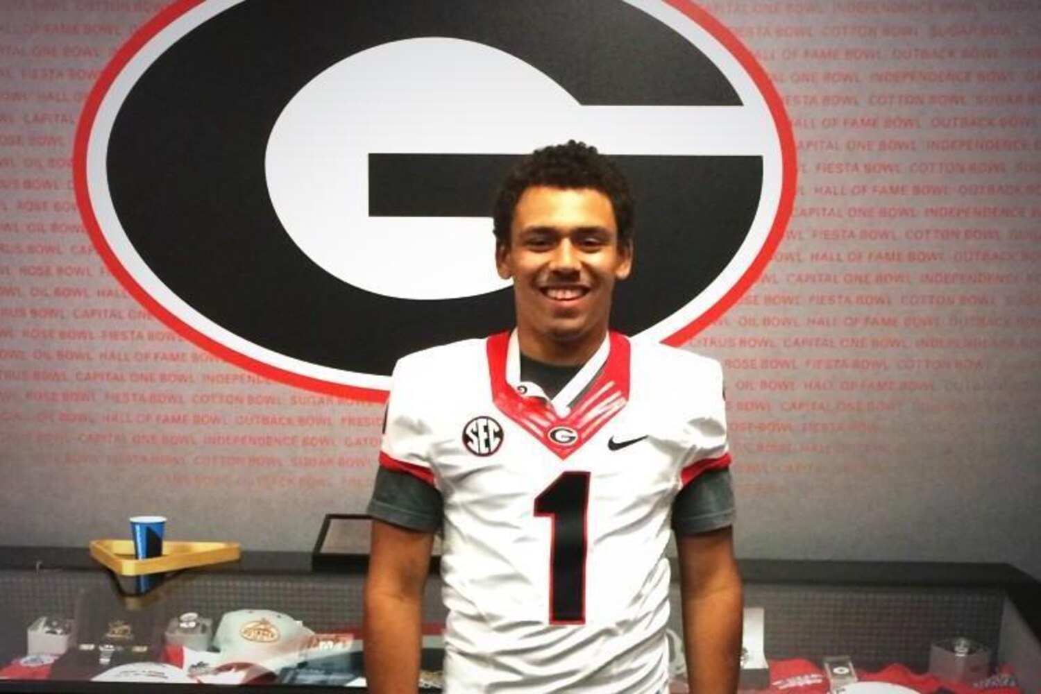 2017 WR Connor Heyward Persevering Through Tragedy to Carry on Father's ...