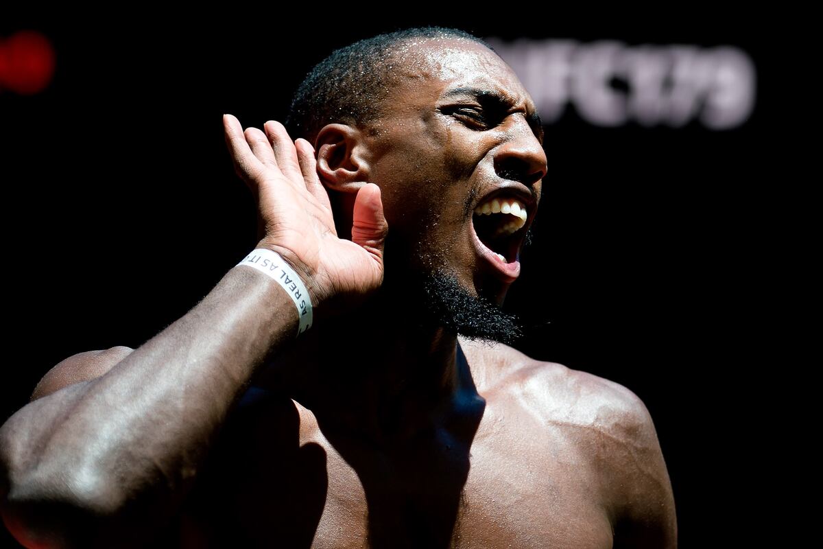 Once a Hot Prospect, Phil Davis Faces Career Crossroads at UFC 179 ...